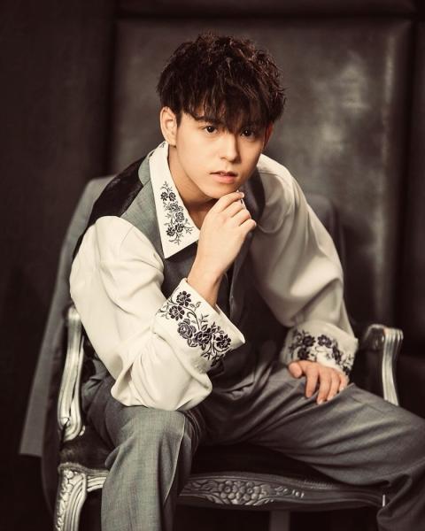 🎤「タイプロ」浅井乃我、レストランでアルバイト 制服姿に反響続々「こんなかっこいい店員見たことない」 - スレッド閲覧｜爆サイ.com東海版