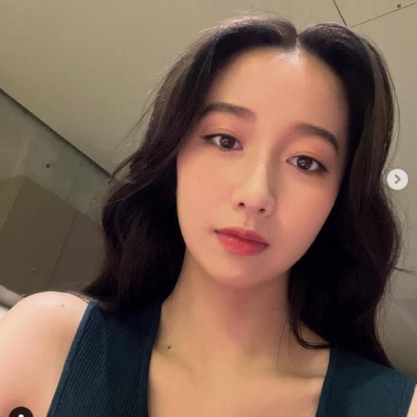 🎤Cocomi、ディオールコスメでアンニュイな雰囲気に「艶やかな美しさ」の声 - スレッド閲覧｜爆サイ.com大阪版