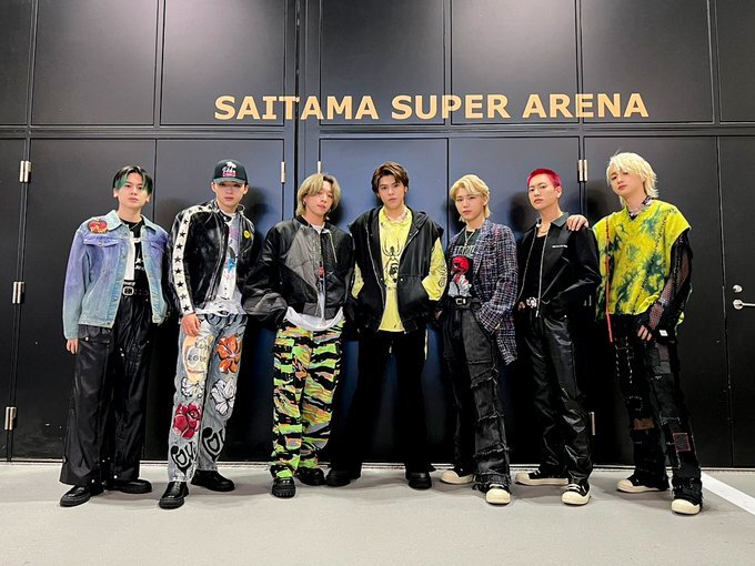 🎤BE:FIRST、赤髪RYOKI&金髪SOTAのイメチェンが話題！「VIVA LA ROCK 2023」爆イケな新ビジュで圧巻の ...